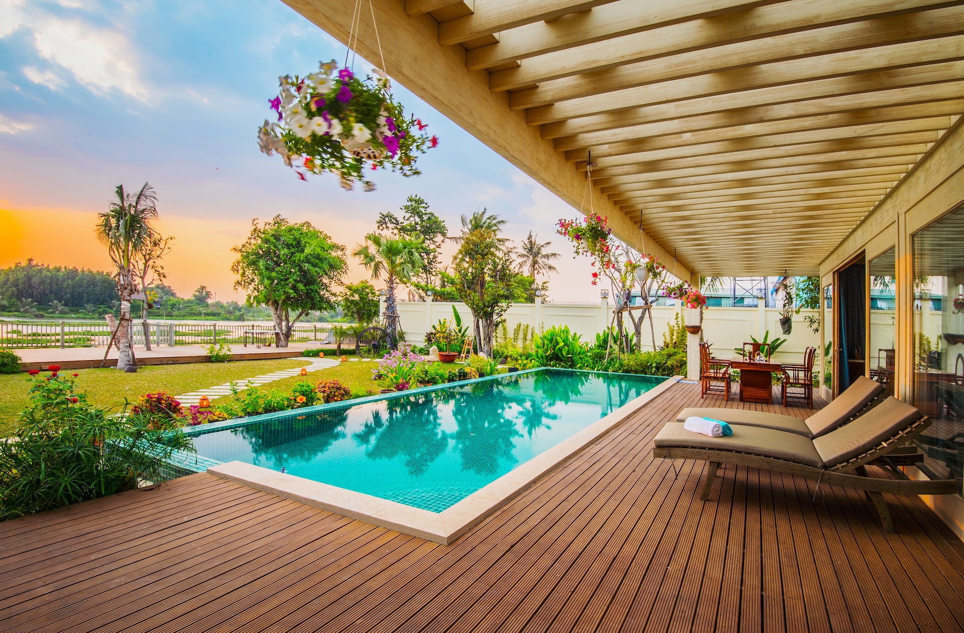 Sunset Side Villa - Tran Duc Homes